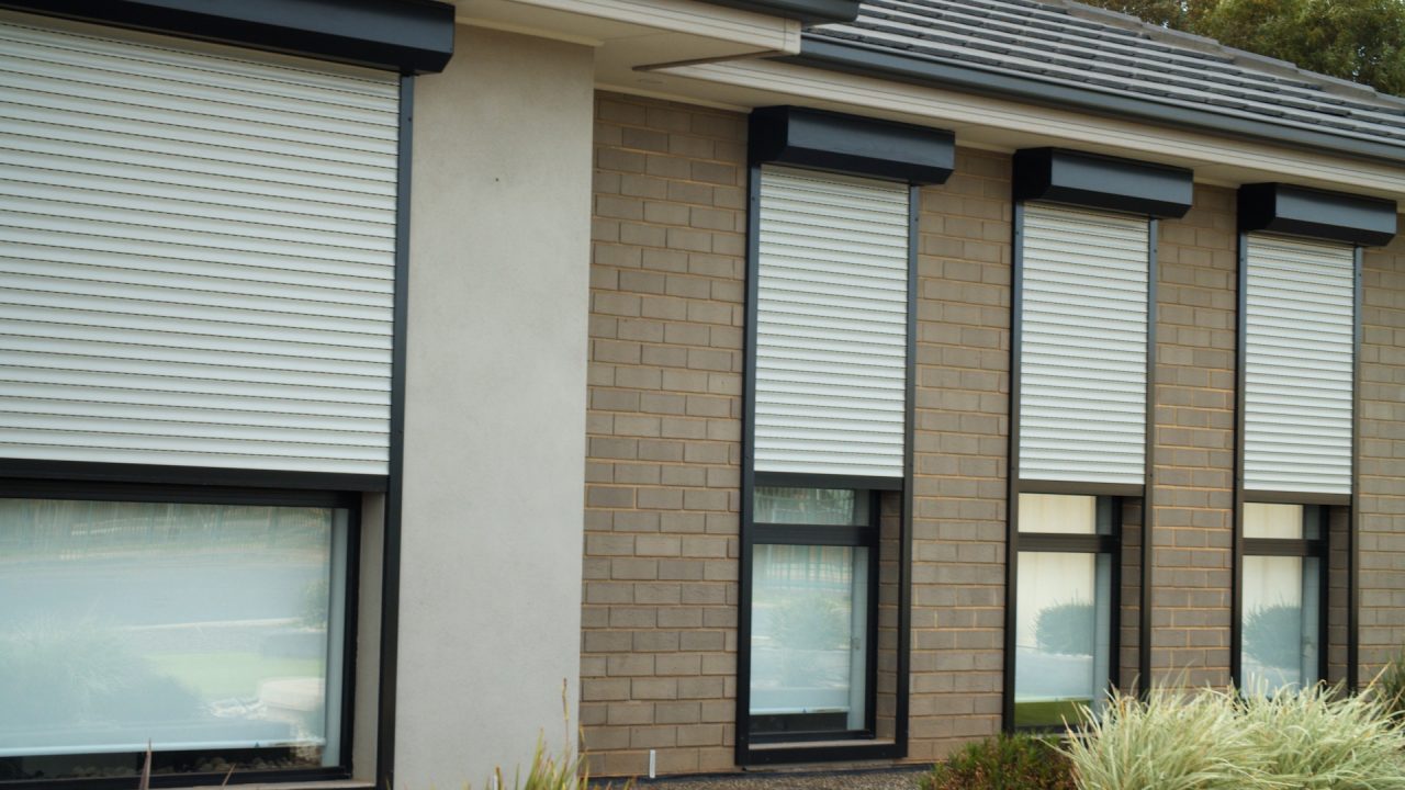 Dynamic Roller Shutters, Outdoor Blinds & Plantation Shutters | DHE